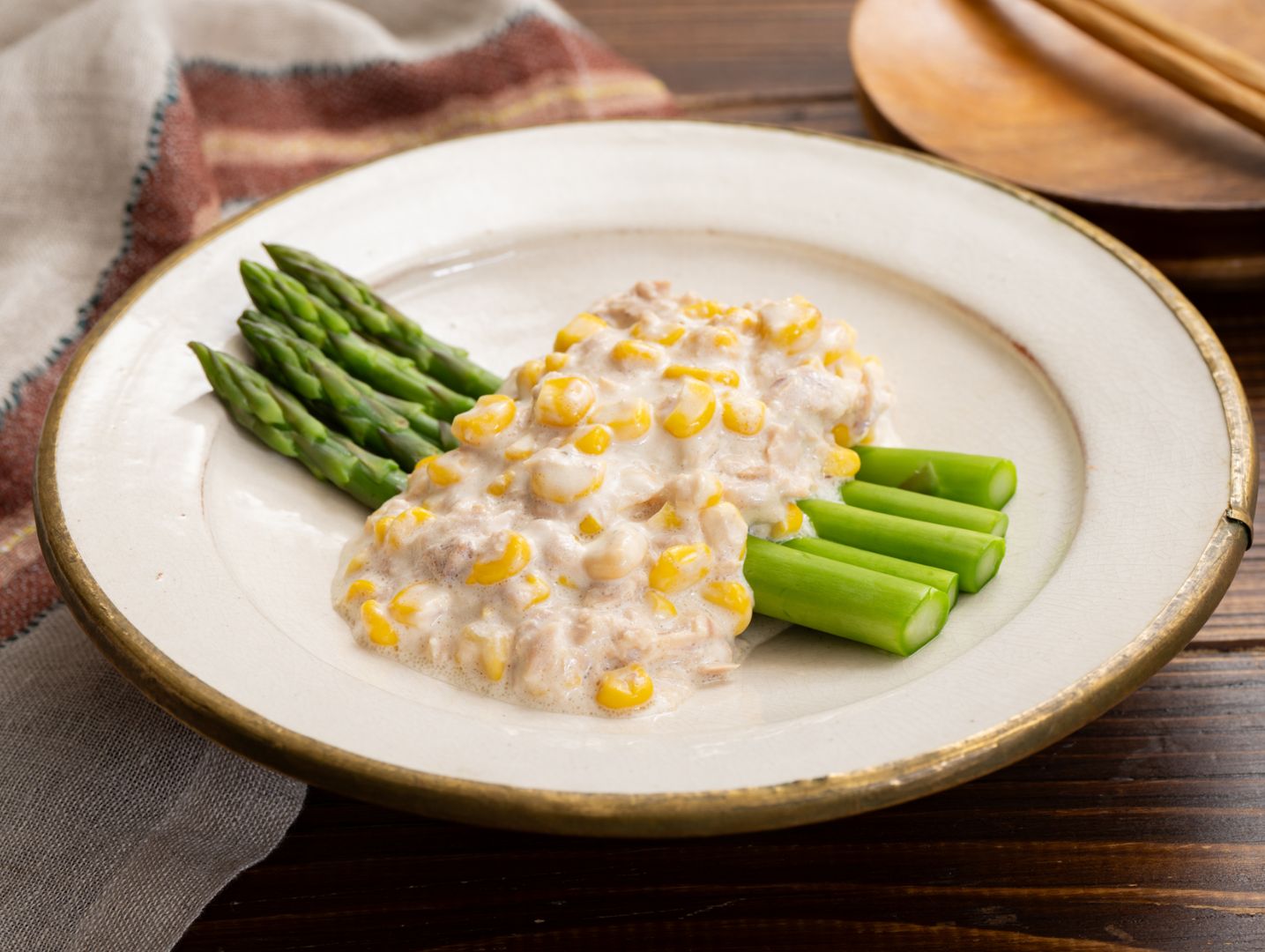 アスパラガスのサラダ コーンとツナのアイオリソース≪世界を味わうマヨ≫≪マヨネーズ100周年≫Qummy | Qummy（キユーミー）