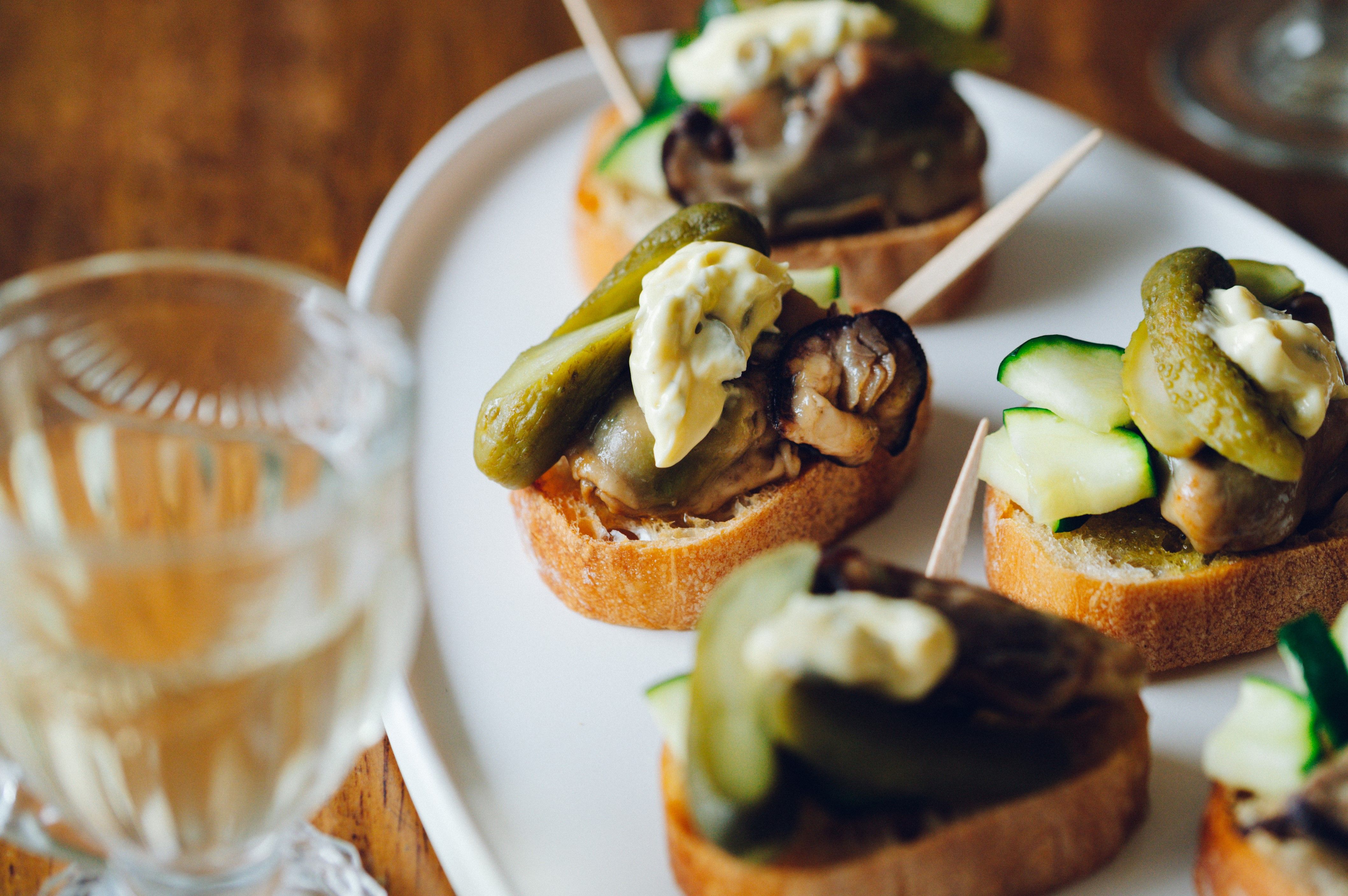 かきとズッキーニのブルスケッタ | Qummy（キユーミー）